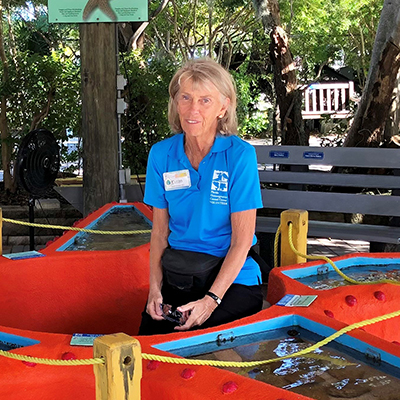 Florida Oceanographic Society | Meet Education Exhibit Guide Susan Wesslen